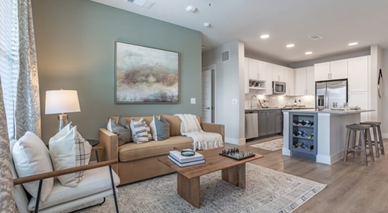 Best Apartments Houston | Rise Apartments