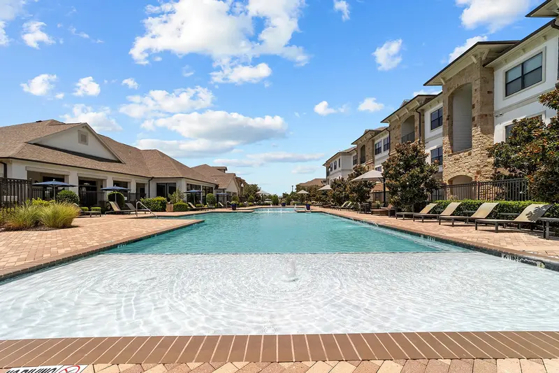 Sorrel Phillips Creek Ranch | Rise Apartments