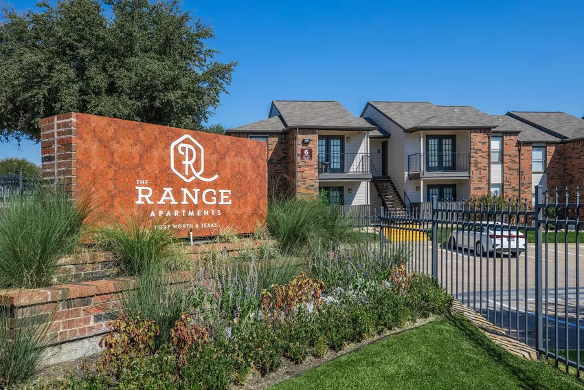 The Range Fort Worth | Rise Apartments