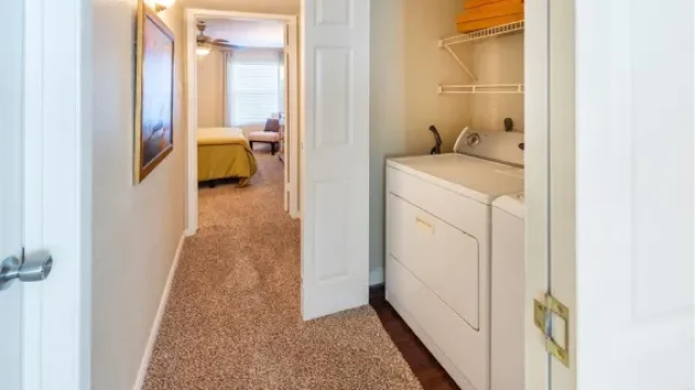 Anchor at South Shore | Rise Apartments