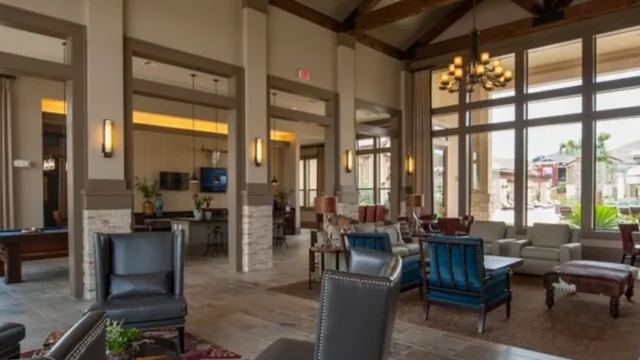 The Crossing at Katy Ranch | Rise Apartments