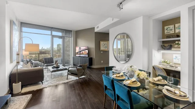 Hanover Post Oak | Rise Apartments