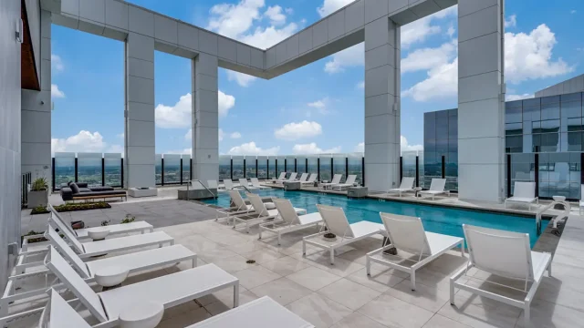 Parkside Residences | Rise Apartments