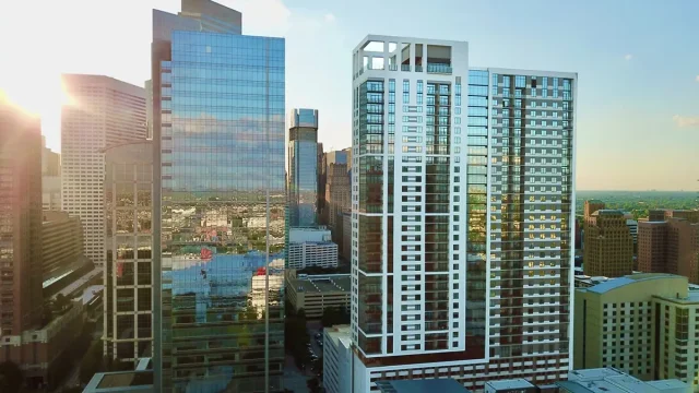 Parkside Residences | Rise Apartments