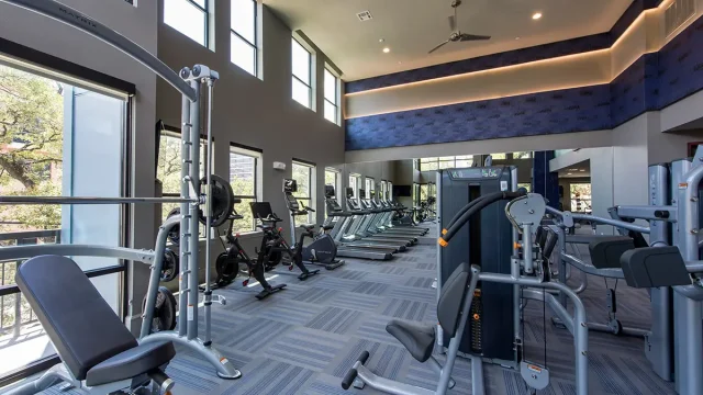 Pearl Midtown | Rise Apartments