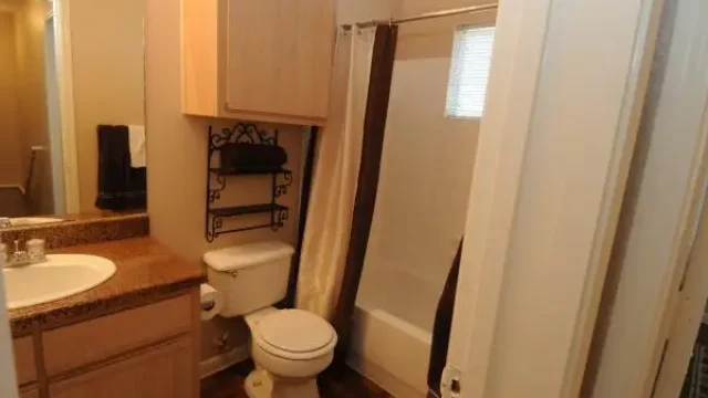 Reed Parque Townhomes | Rise Apartments