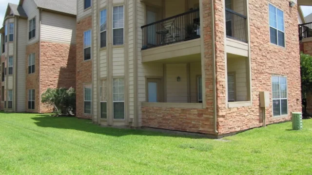 Settlers Ranch | Rise Apartments