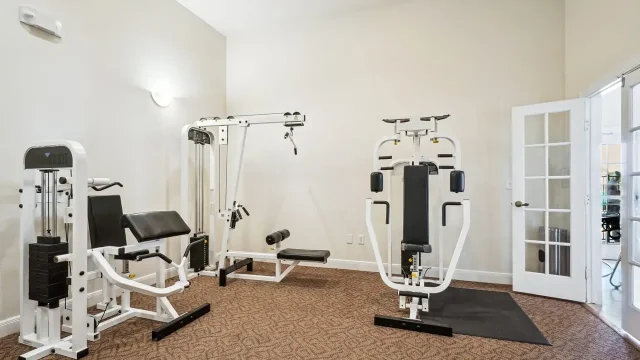 Shadow Ridge Apartments | Rise Apartments