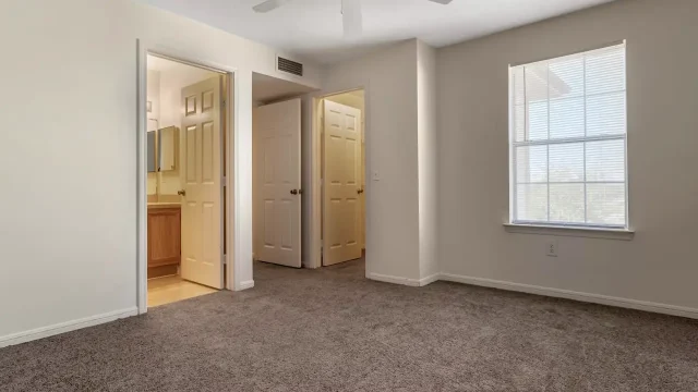 Shadow Ridge Apartments | Rise Apartments